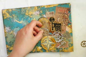 How to Create Unique Art Journal Backgrounds with Plastic Wrap - Hop-A ...